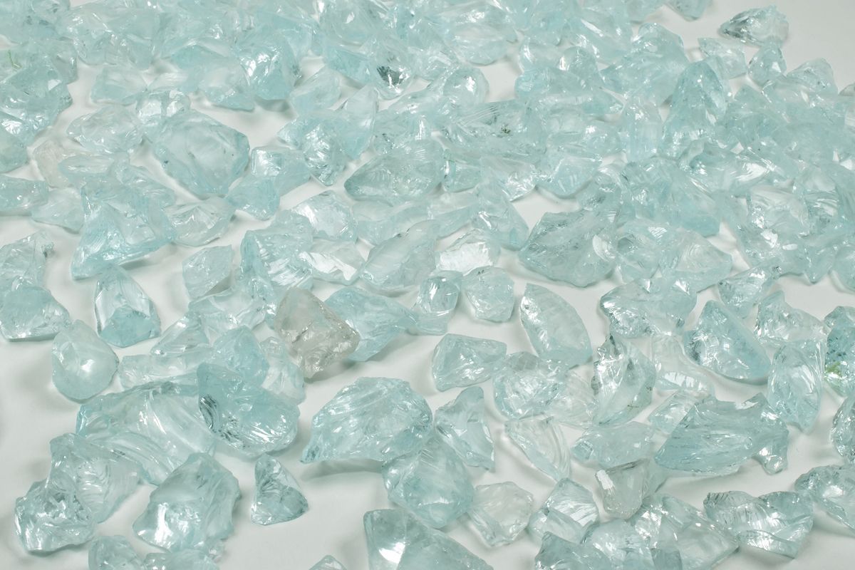 Enhance A Fire 0.75" 5 Lb. Large Nassau Recycled Crushed Fire Glass fo ...